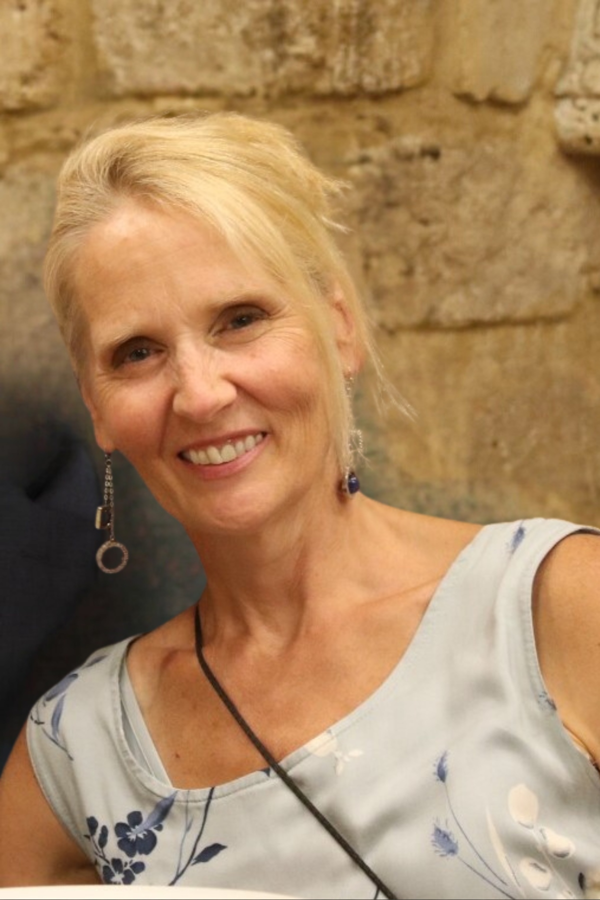 Nothing Beats a Great Story/ Home | Elizabeth Daghfal | writer ...